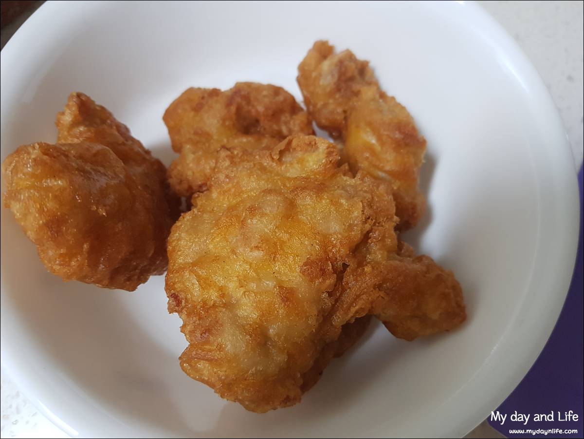 후라이드 순살 고메치킨 내돈내산 후기 - 바삭하기는 한데.. | My Day and Life